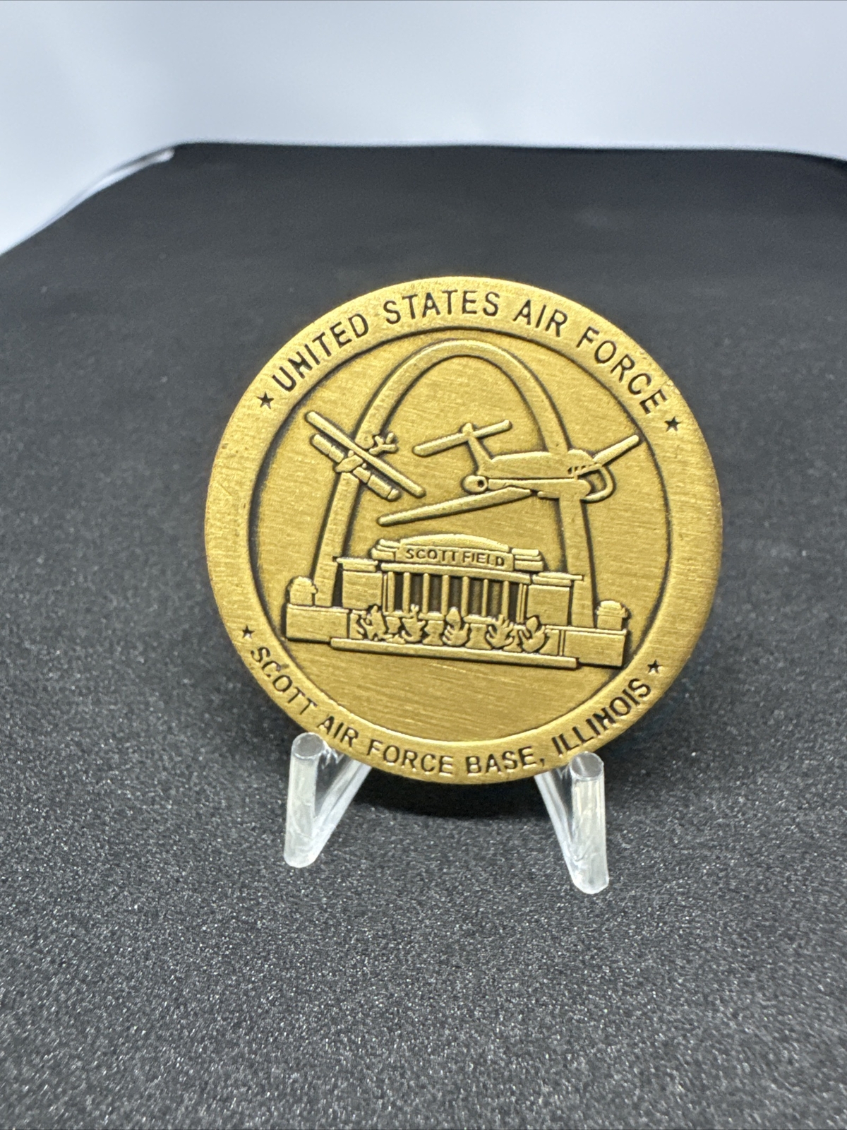 UNITED STATES AIR FORCE RISING 6 SCOTT AFB, IL CHALLENGE COIN | eBay