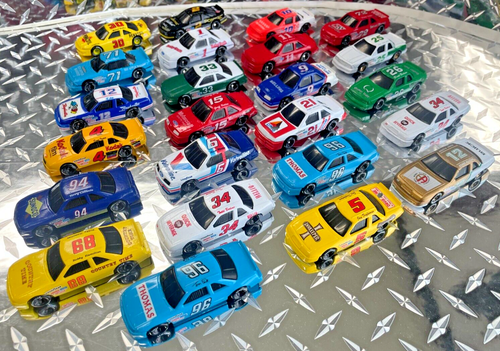 VINTAGE NASCAR DIECAST 1/64 (LOT OF 24) 90'S RACE CARS, RACING ...