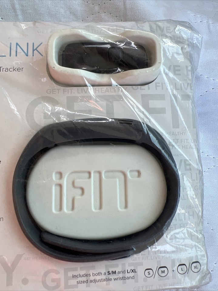 iFit Link Wireless Activity Tracking Wearable w/Convenient LED Display ...