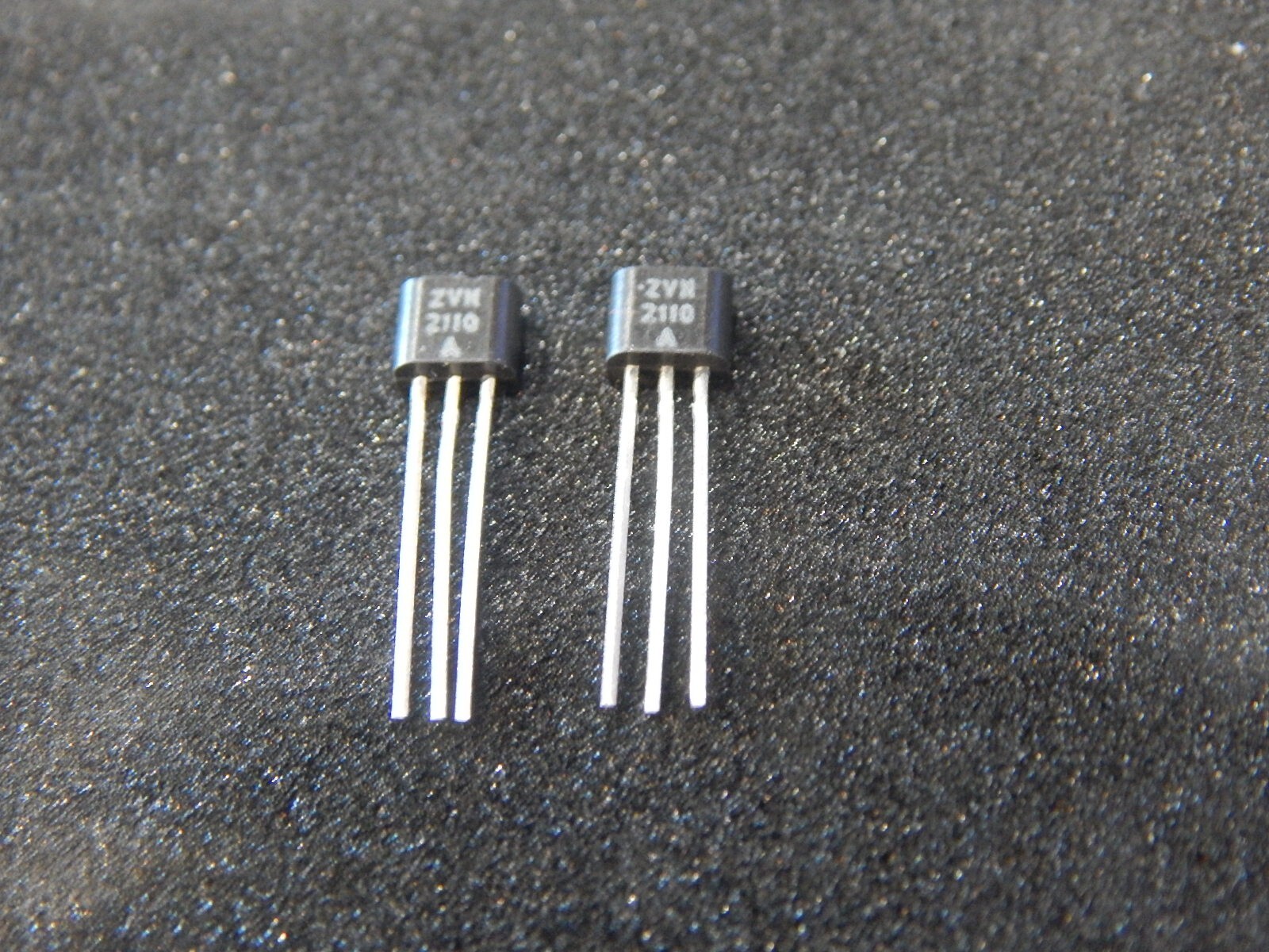 2 PIECES - ZETEX ZVN2110A MOSFET TRANSISTOR N-CH 100V 0.32A - USA FAST ...