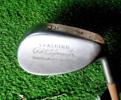 VINTAGE SPALDING ROBERT TRENT JONES JR 9 IRON TOURNAMENT MODEL - GOOD ...