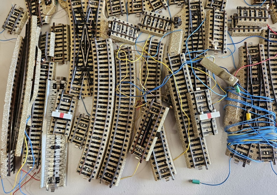 Vintage Marklin HO Scale train track Lot Metal Straight Curved Switches ...