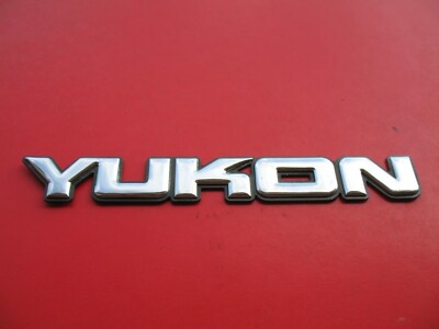 2001-2006 GMC YUKON CHROME EMBLEM LOGO BADGE SIGN SYMBOL NAME USED OEM ...