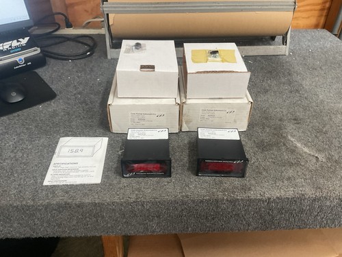 Lot of 2 Cole Parmer 93278-02 Digital Thermocouple Meters -34 to 540 C ...