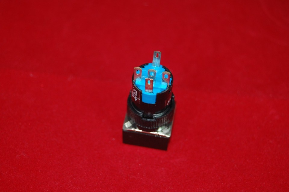 2PCS 16MM BLUE Square Latching PUSH BUTTON LED ILLUMINATED 12V AC/DC 5 ...