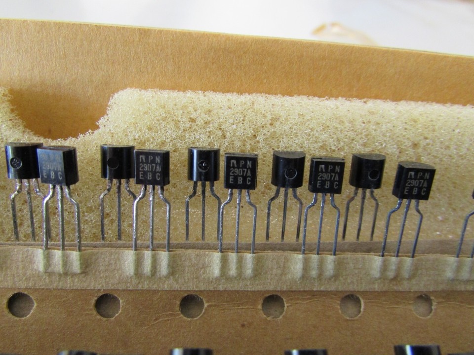 New Original MPSA29 Darlington Transistors - 3000 Pieces New in Box | eBay