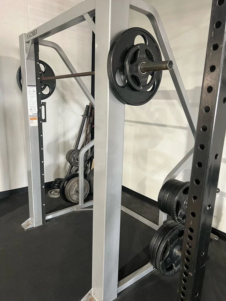 Cybex Smith Machine
