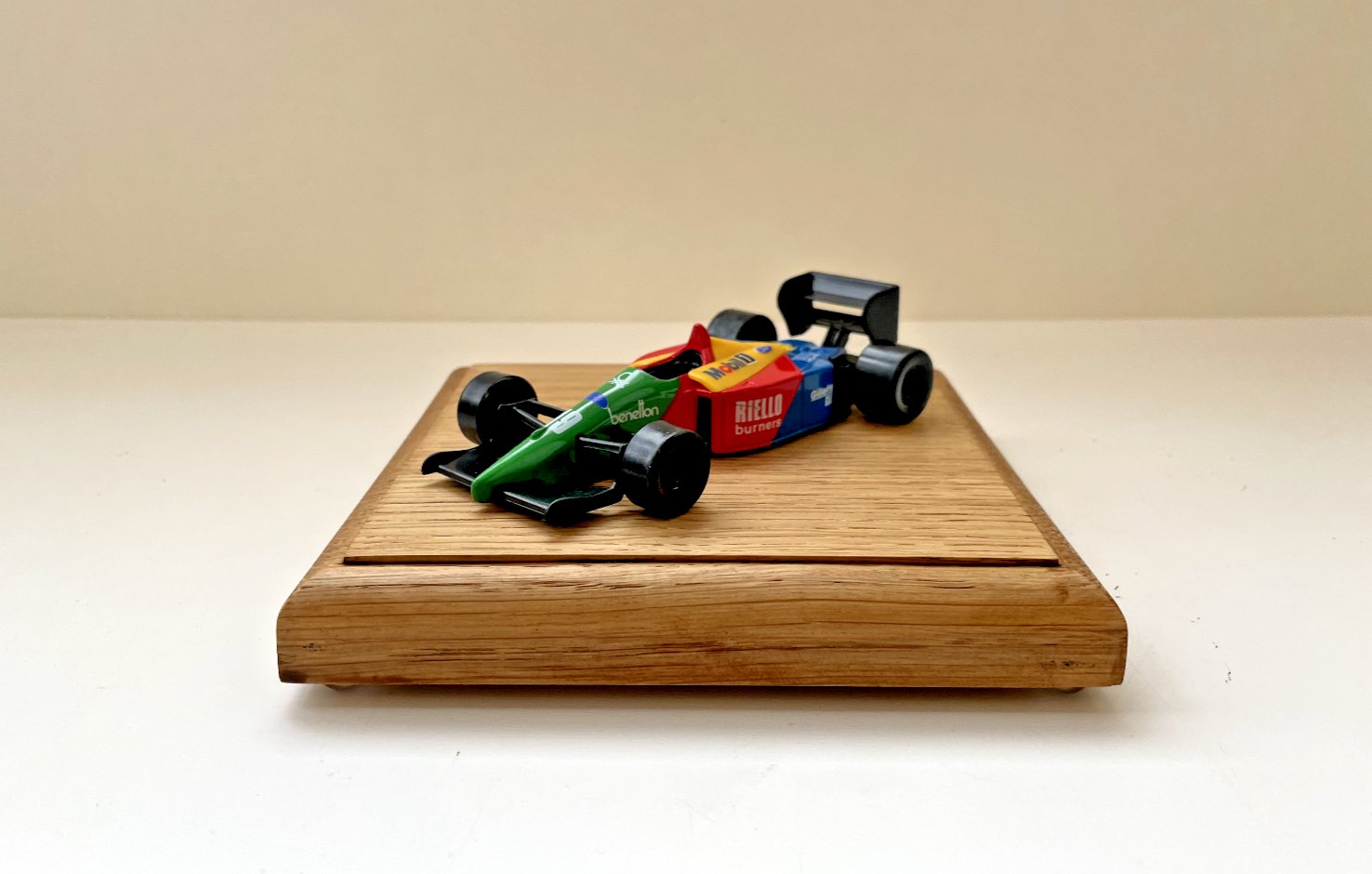 Solid Oak Display Plinth Base | Wooden Stand for Trophies, Models, Art ...