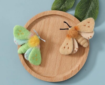 Needle Felting Kit for Moths： Starter Set with Guide, Foam Mat & Wool ...