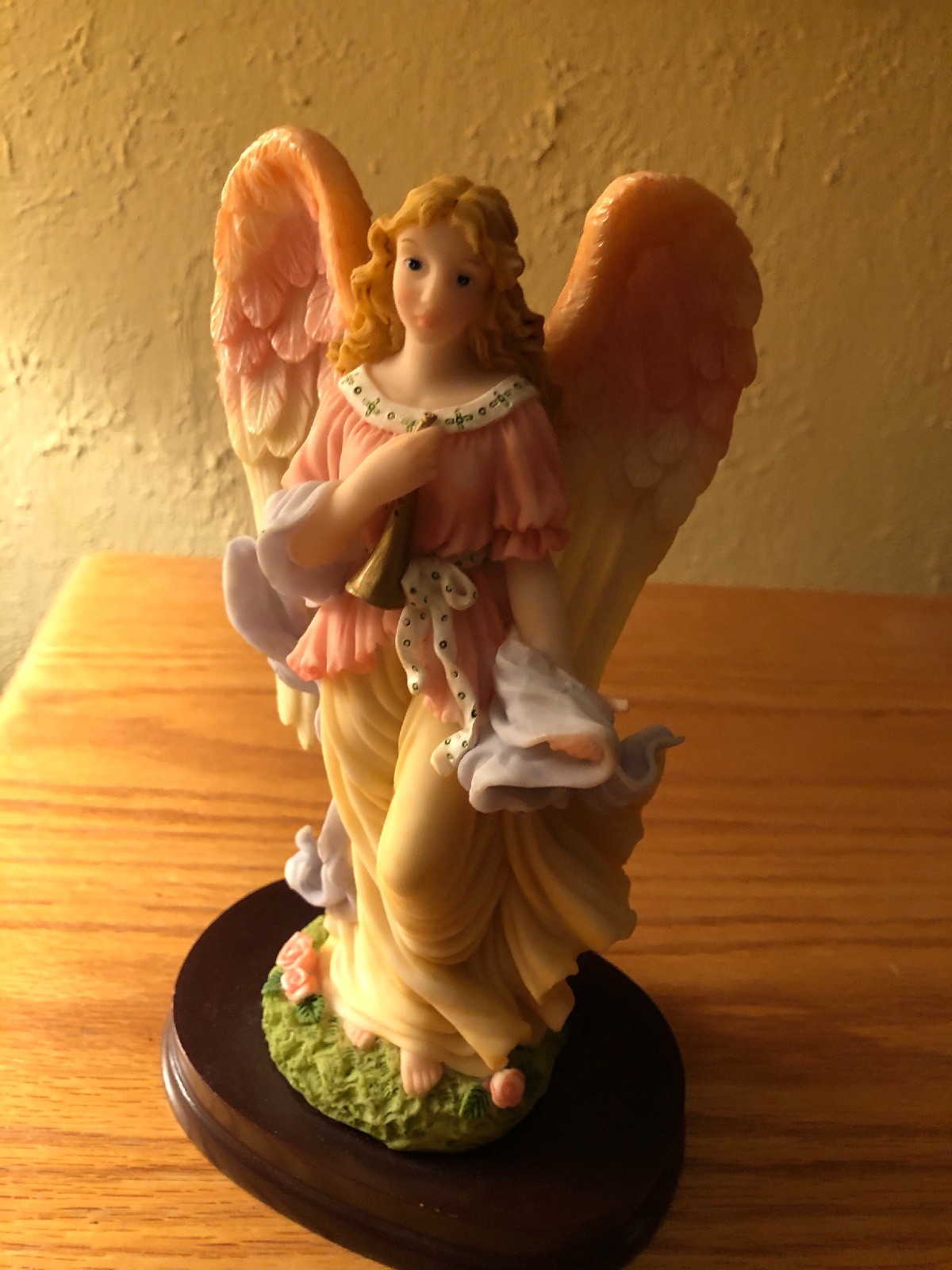 Angel Figure by TURTLE KING CORP. With Wooden base Attached For Xmas ...
