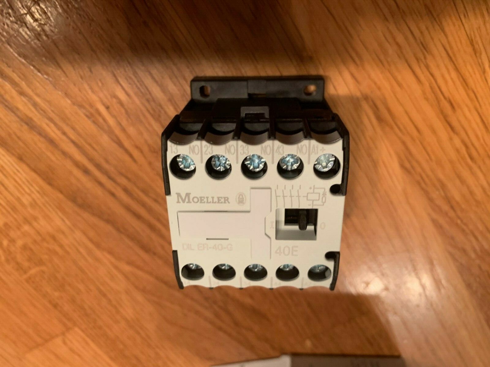 MOELLER DILER-40-G Contactor Relay 4NO 24VDC | eBay