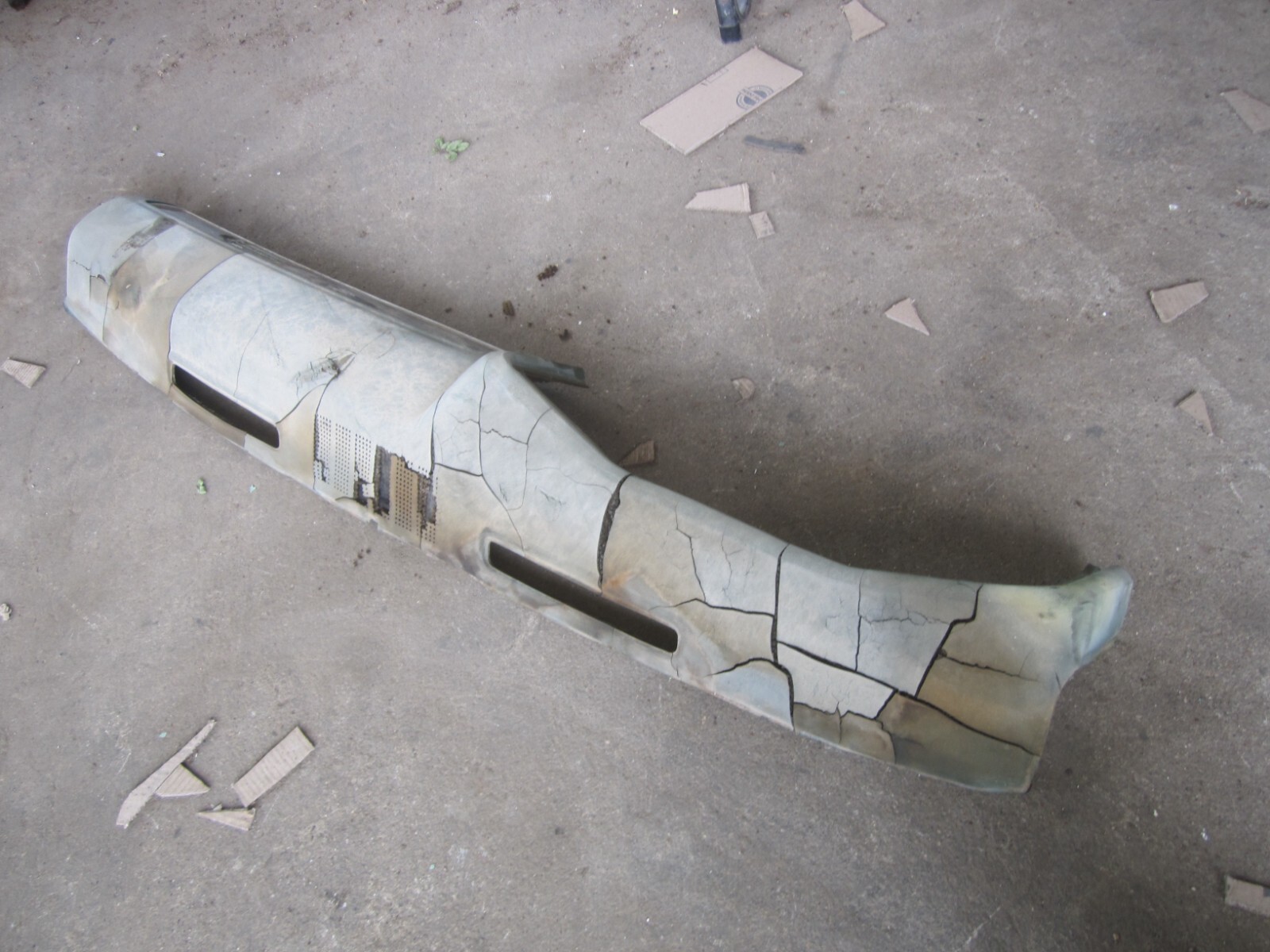 74 CHEVROLET SQUARE BODY DASH TOP PAD W/ CUSTOM DELUXE EMBLEM TRIM ...