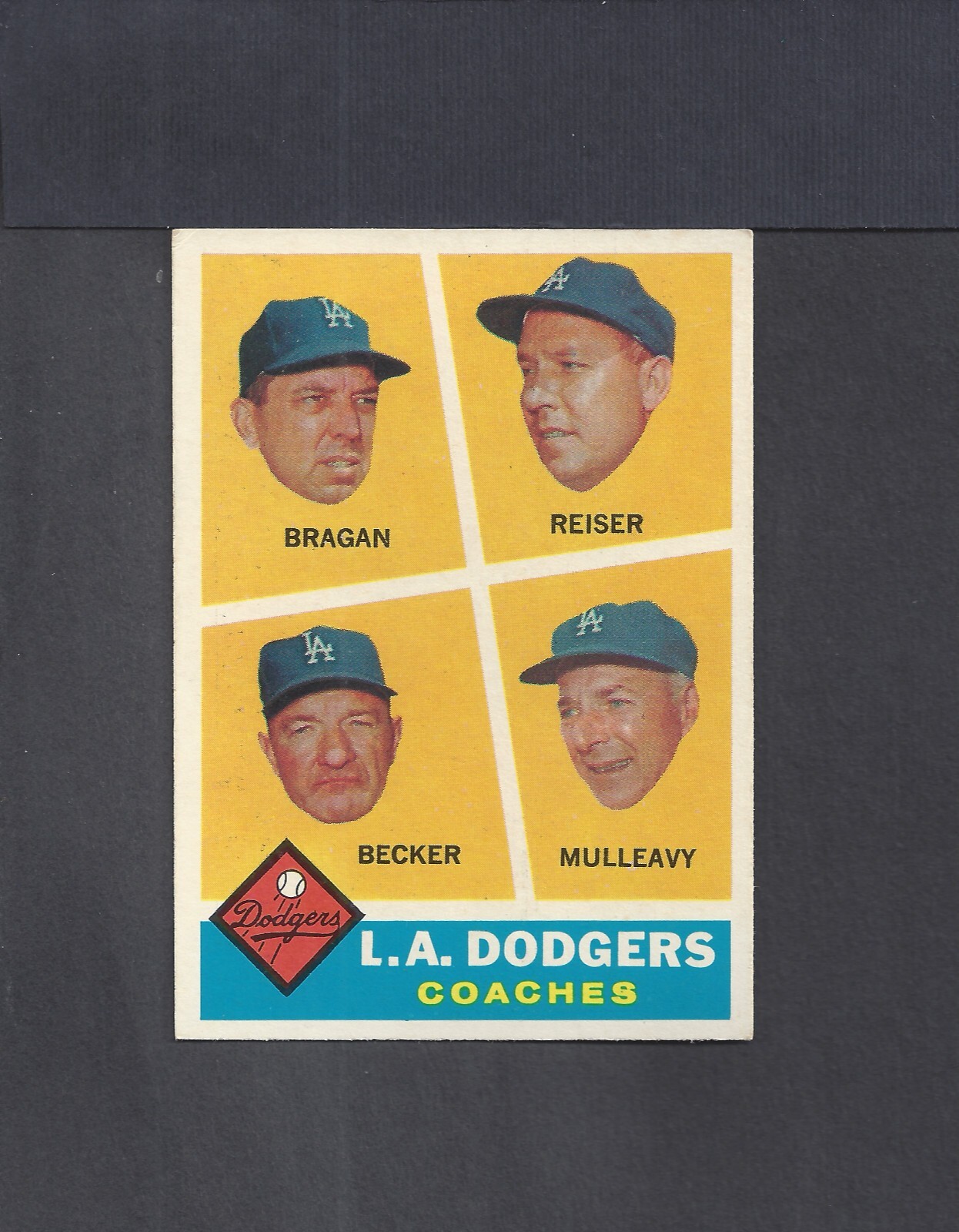 1960 TOPPS SET BREAK #463 LA DODGERS COACHING STAFF-2--NO CREASES--EX ...