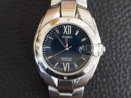 As is Seiko Perpetual Calendar Stainless Steel Sus Watch Model 8F32 ...