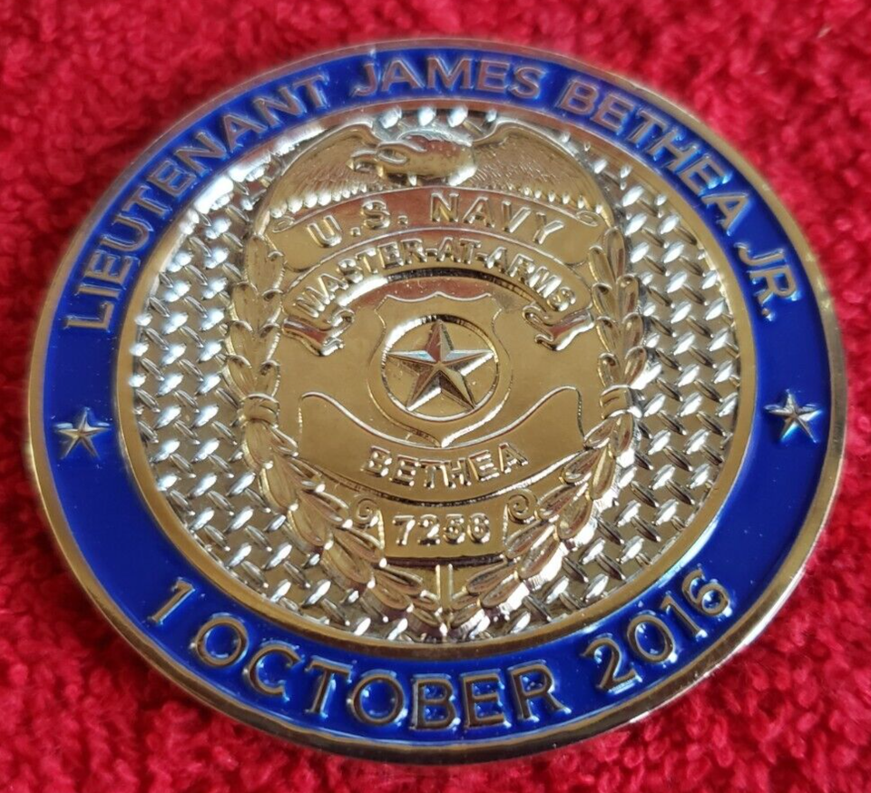 US NAVY LDO/CWO MASTER AT ARMS CHALLENGE COIN (USCG ARMY NAVY AIR FORCE ...