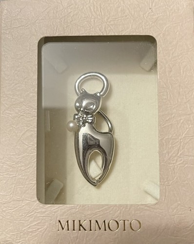 MIKIMOTO Silver Cat And Akoya Pearl Pendant Necklace With Black Leather String | eBay