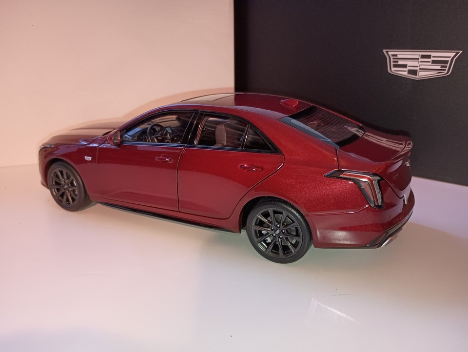 1:18 Scale Cadillac CT4 Red Diecast Model Car | eBay