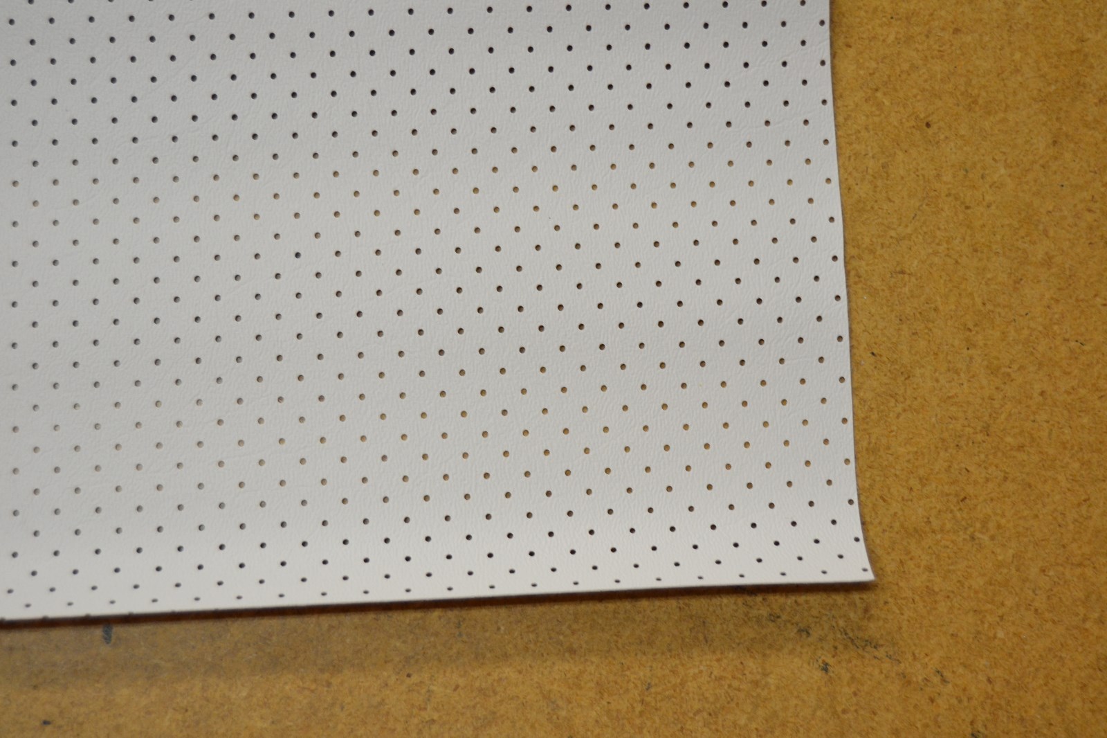 1963 63 1964 64 1965 65 FORD FALCON STATION WAGON WHITE PERFORATED ...