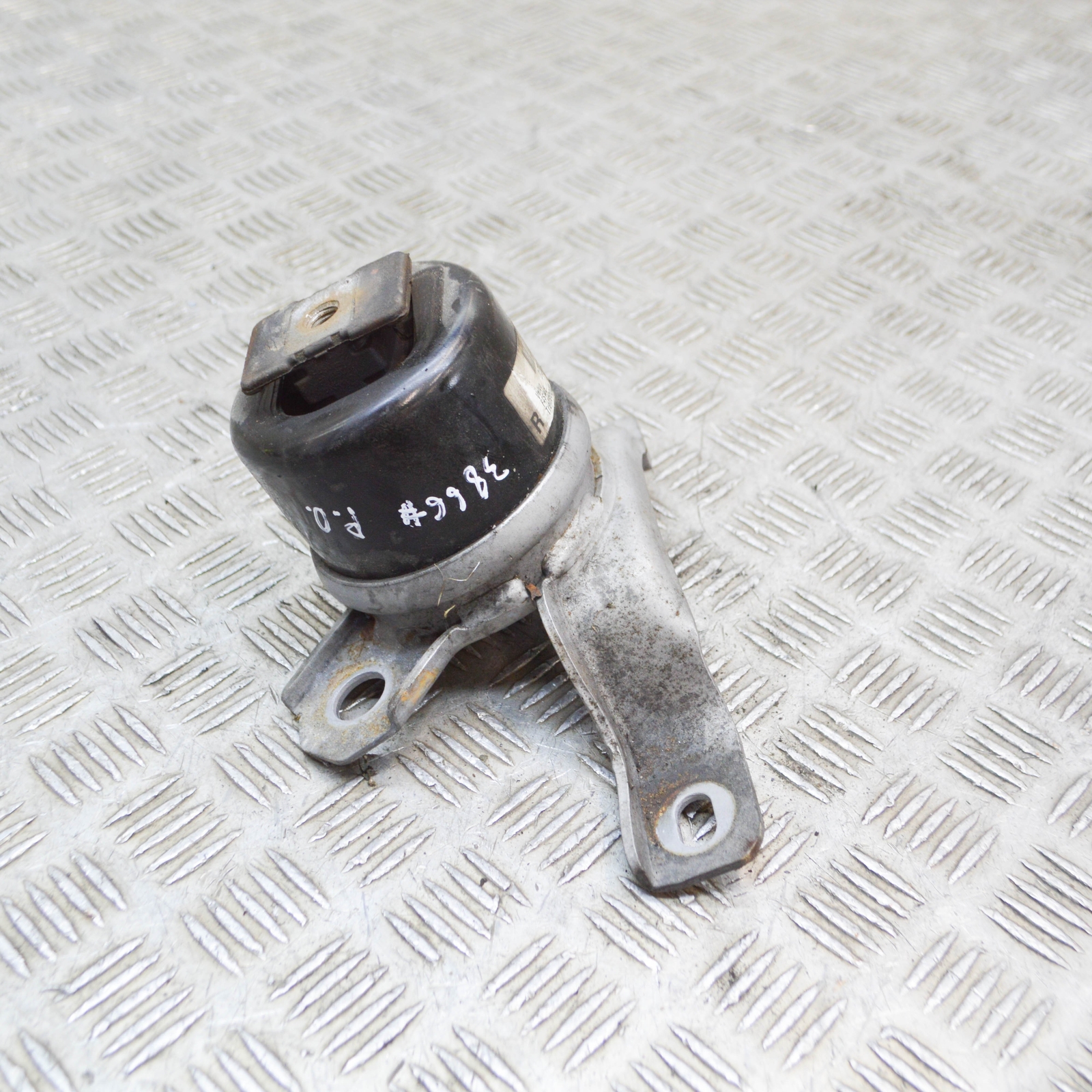 VOLVO XC60 MK1 D4 Right Side Engine Mount 31330135 F7008000 2.0D 140kw ...