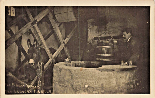 CARISBROOKE CASTLE-ISLE OF WIGHT-ENGLAND~GREAT WELL DONKEY~REAL PHOTO ...