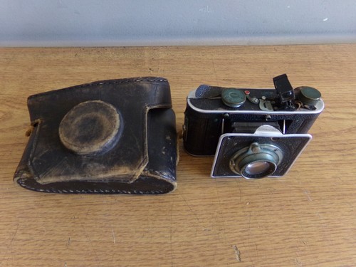 VINTAGE FOTH DERBY FOLDING CAMERA WITH CASE | eBay