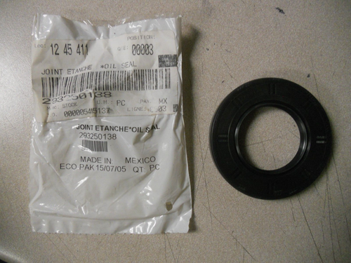 NOS BPR OEM Oil Seal 2004-2005 Outlander 330 2003-2006 Outlander 400 ...