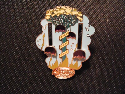 DISNEY DCA JULY 2001 ARTIST CHOICE JUMPIN' JELLYFISH PIN LE 0409/2001 ...
