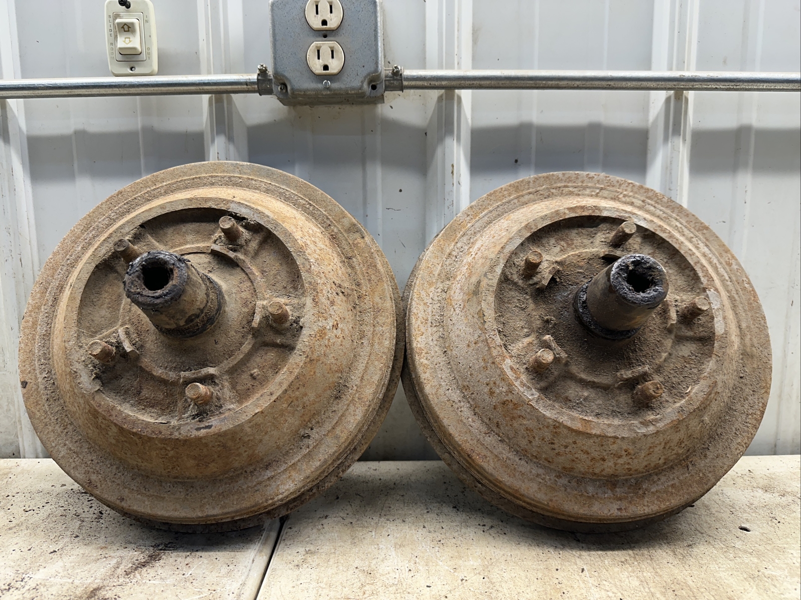 1935 FORD FOMOCO BRAKE DRUMS/HUBS PAIR ORIGINAL VINTAGE | eBay