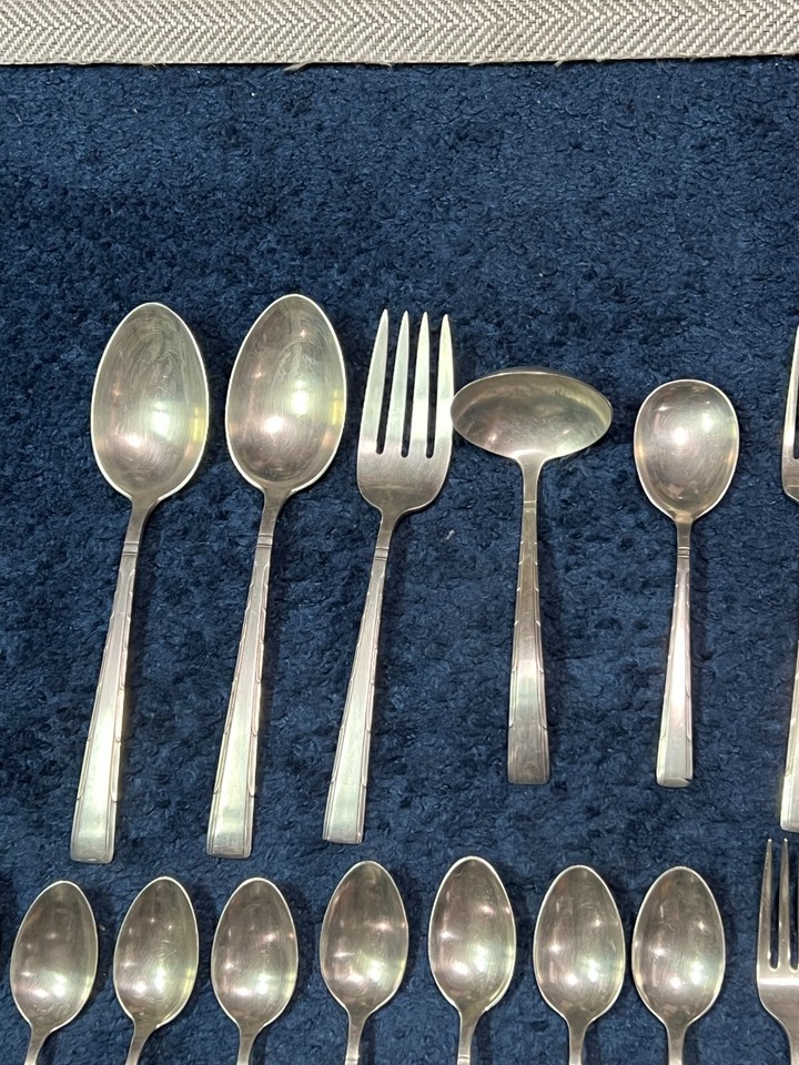1940's Easterling Horizon Sterling Silver Flatware Set 52.6 Oz. without ...