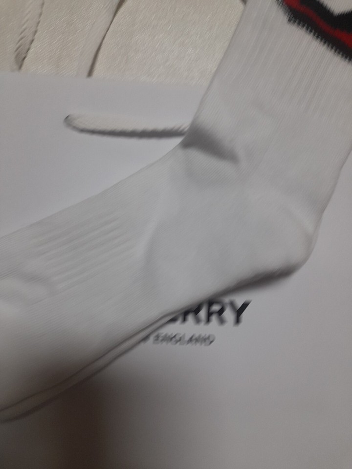 Burberry White B LOGO SOCKS | eBay