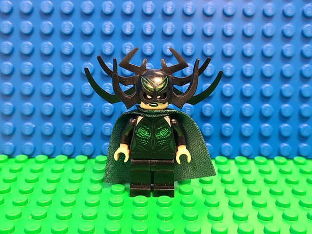 LEGO Super Heroes Hela SH406 Minifigure 76084 Thor Ragnarok for sale ...