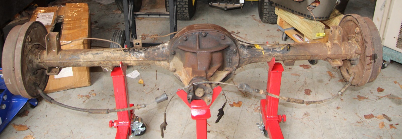 1958-1962 Corvette Rear End 4.56:1 Positraction (Used) Drum to Drum ...