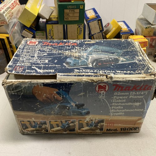 VINTAGE MAKITA POWER PLANER MODEL 1900B MADE IN JAPANPOWER TOOL | eBay