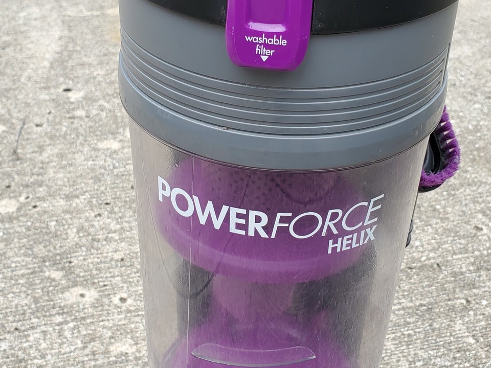 BISSELL POWERFORCE HELIX BAGLESS UPRIGHT VACUUM 2191U Purple. Clean! | eBay