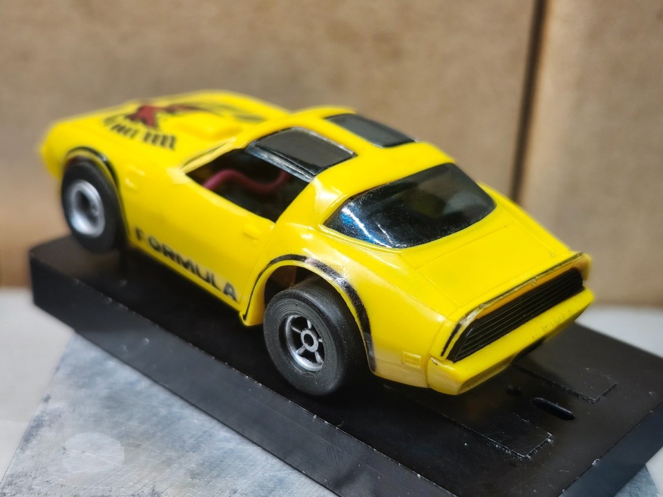 AFX FIREBIRD ON AW LIGHTED CHASSIS HO SLOT CAR | eBay