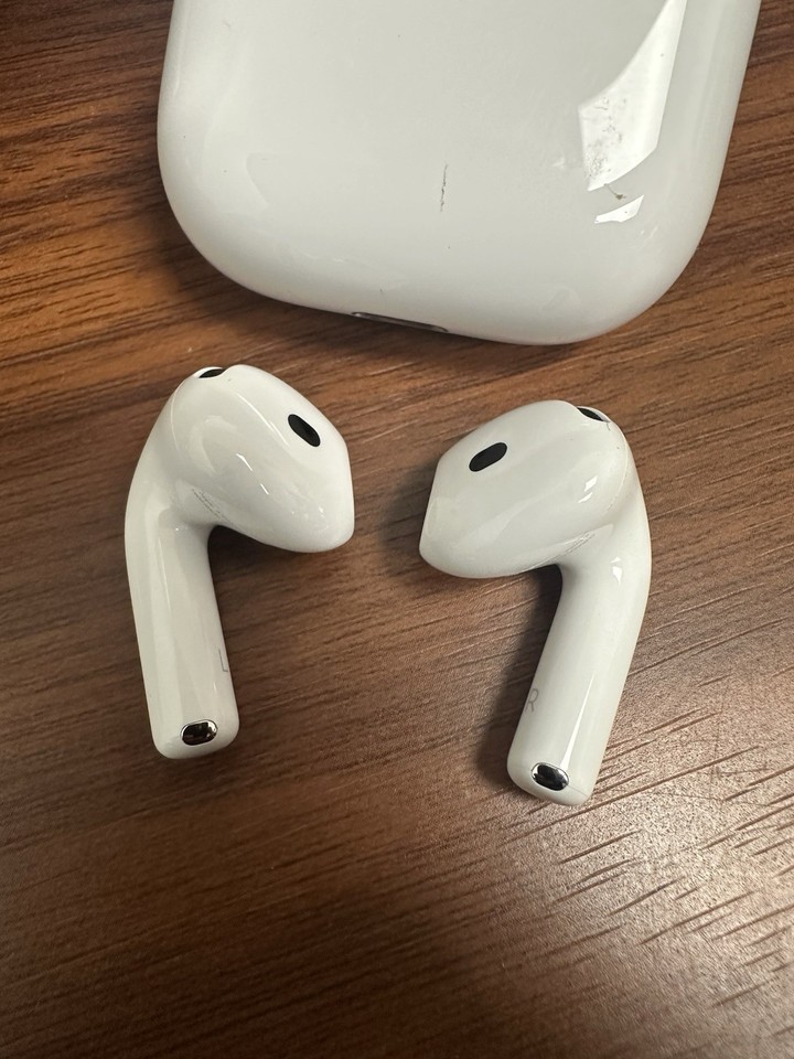 Apple AirPods 4 Wireless Bluetooth Earbuds MXP63LL/A 2024 4th Gen ...
