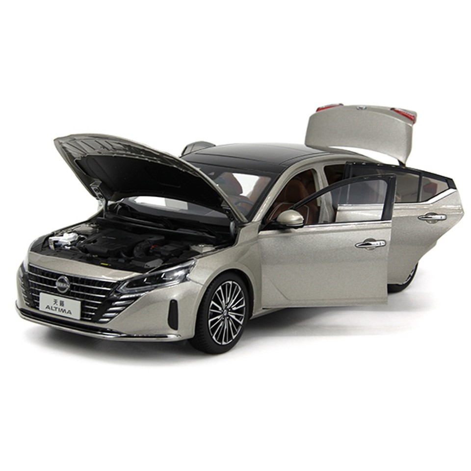 1:18 Scale Paudi Nissan Altima Teana 2022 Silver Diecast Model ...