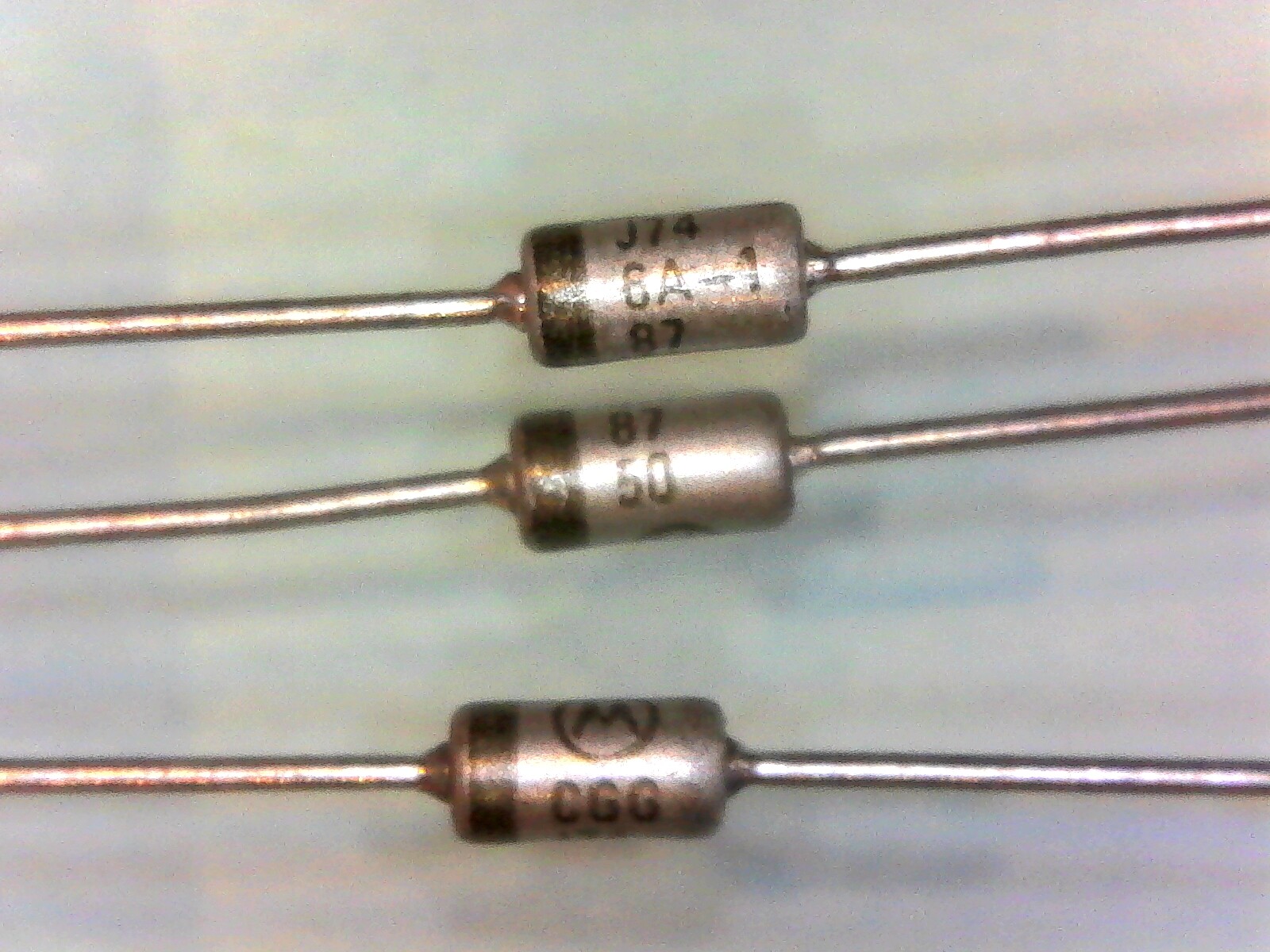 New Vintage Mil-Spec JAN+ Motorola 1N746A-1 3.3 Volt Zener Diode 500mW ...