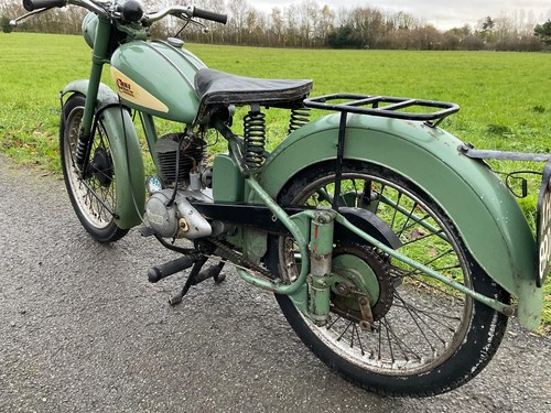 BSA Bantam D2 125cc – Oily rag, Runs & Rides, Loads of Patina | eBay UK