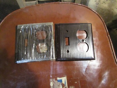 Switch Plates & Outlet Covers - Vintage Uniline Ribbed Bakelite Ivory