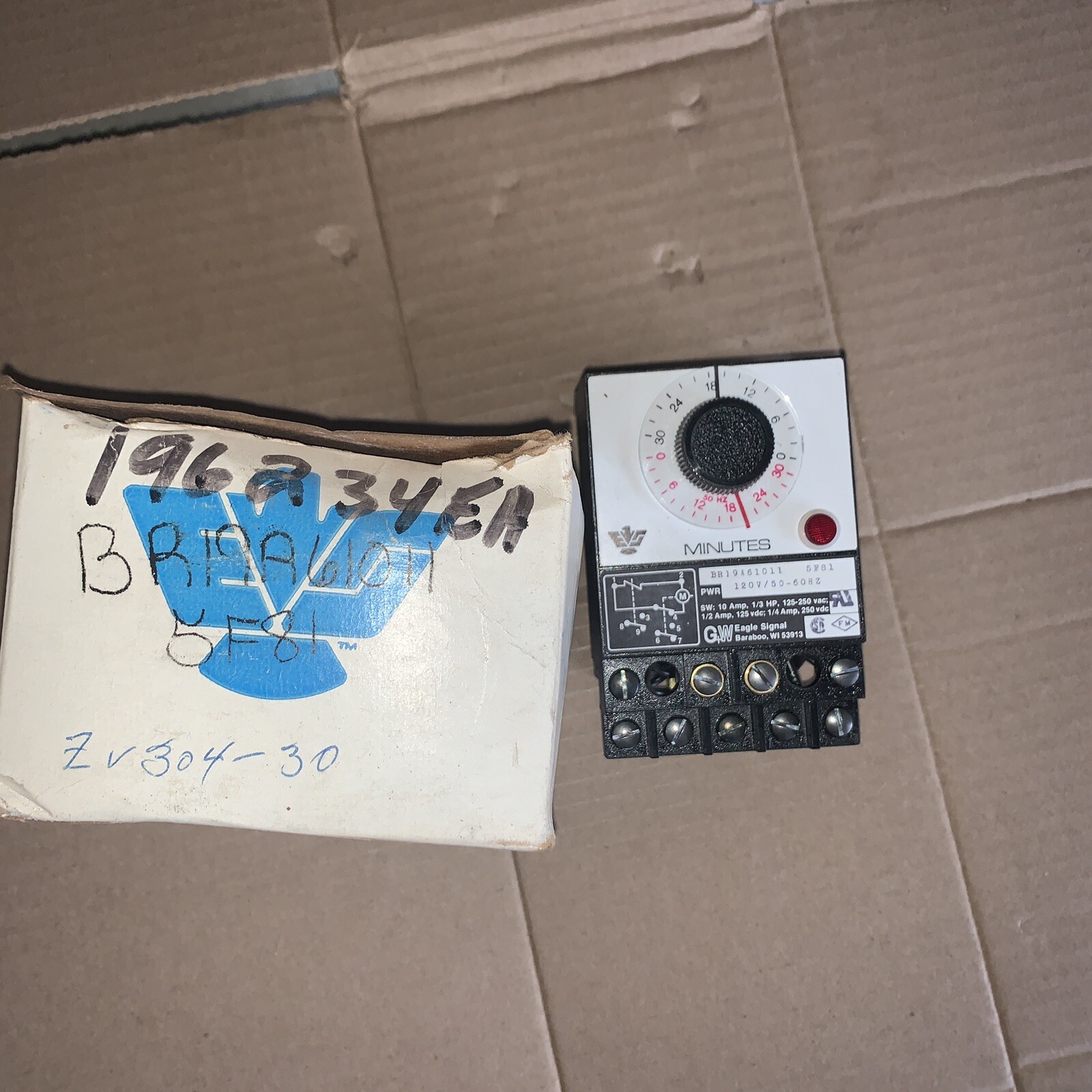 Danaher Controls Eagle Signal BR19A61011 Reset Cycle Timer 30 Minute 120V | eBay