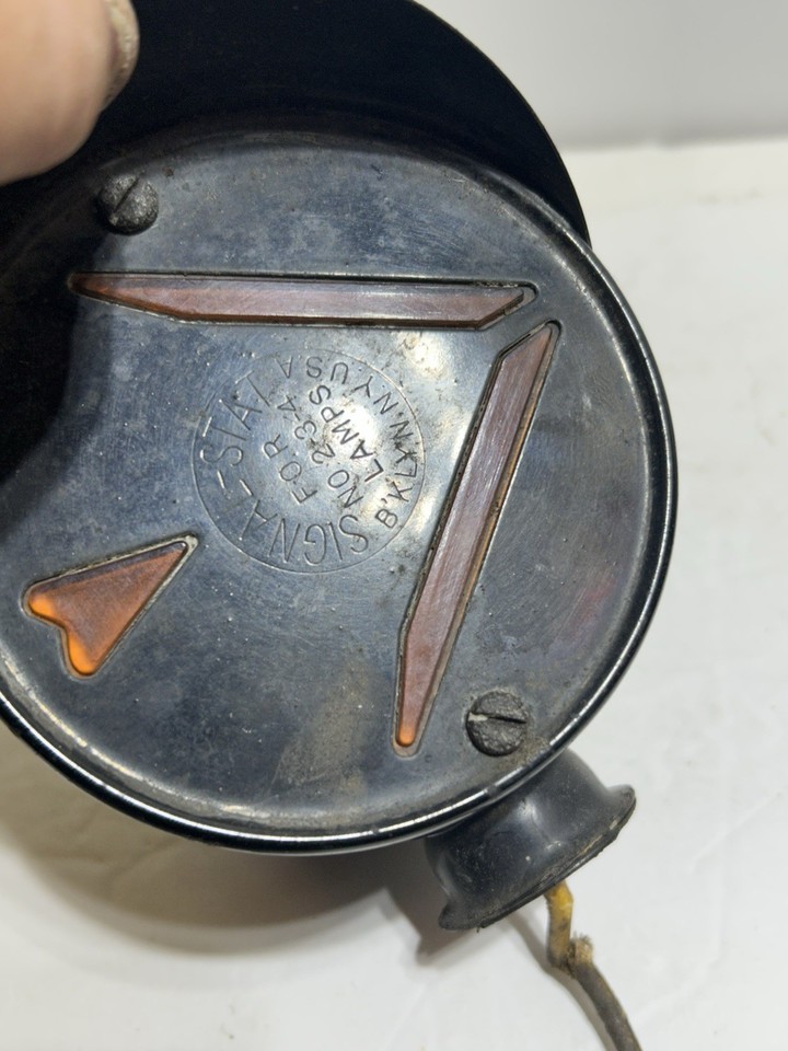 Vintage Signal-Stat 704 Double-Sided Arrow Turn Signals Hot Rat Rod 40 ...