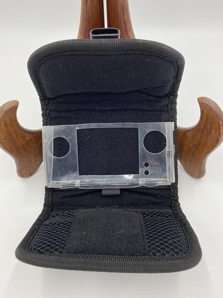 BD&A - Nintendo DS Carry Case - Black/Pink Video Gaming Storage ...