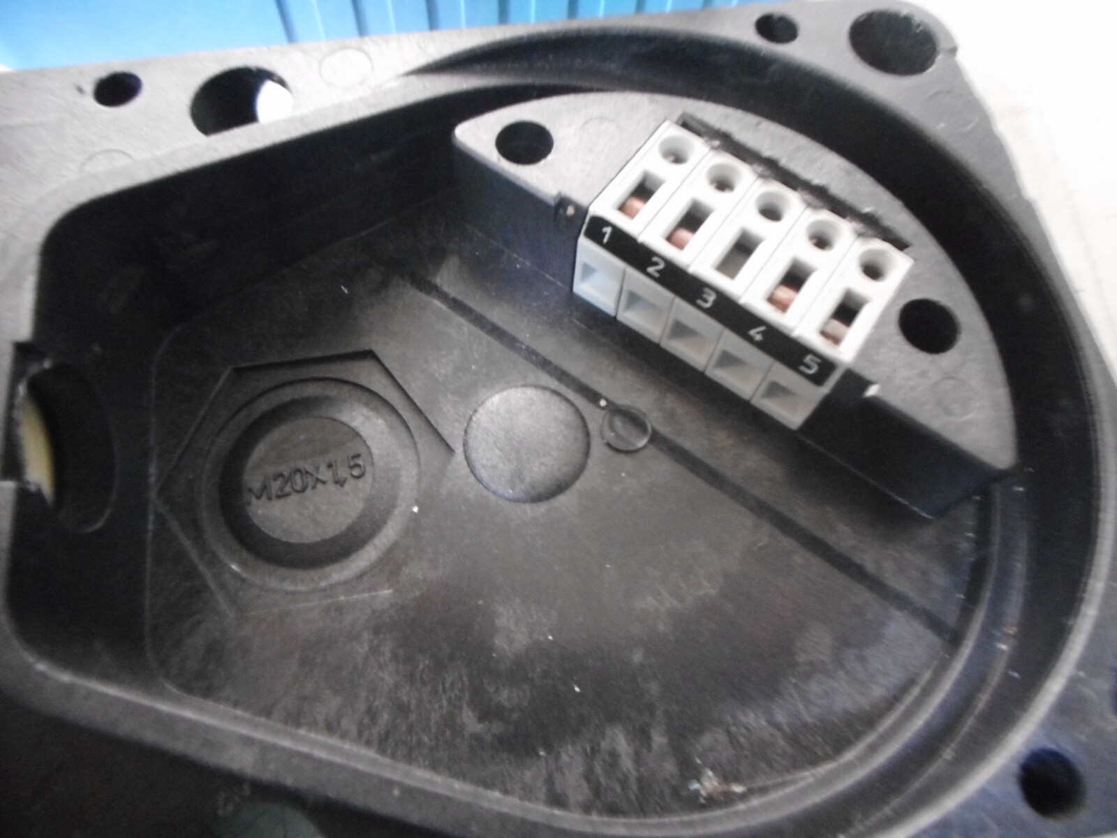 SICK -- IQ80-60NPP-KK0 -- IQL INDUCTIVE PROXIMITY SENSORS -- 7900227 | eBay