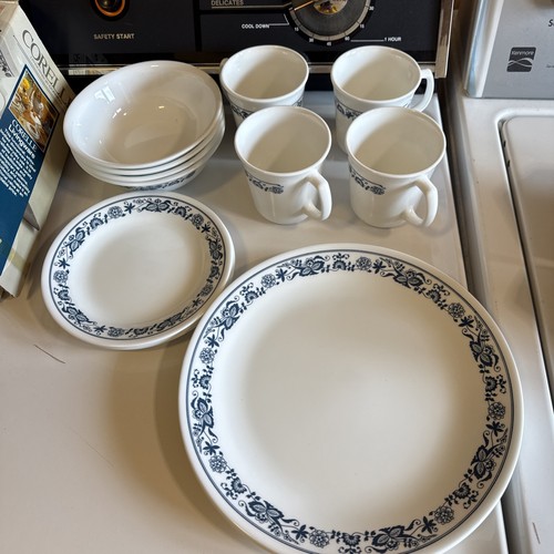 16-pc CORELLE TRUE BLUE Dinnerware Old Town Blue Inspired Plates Bowls ...