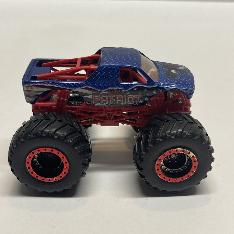 Hot Wheels Monster Jam Trucks Die Cast 1:64 Lot Of Four Zombie Patriot ...