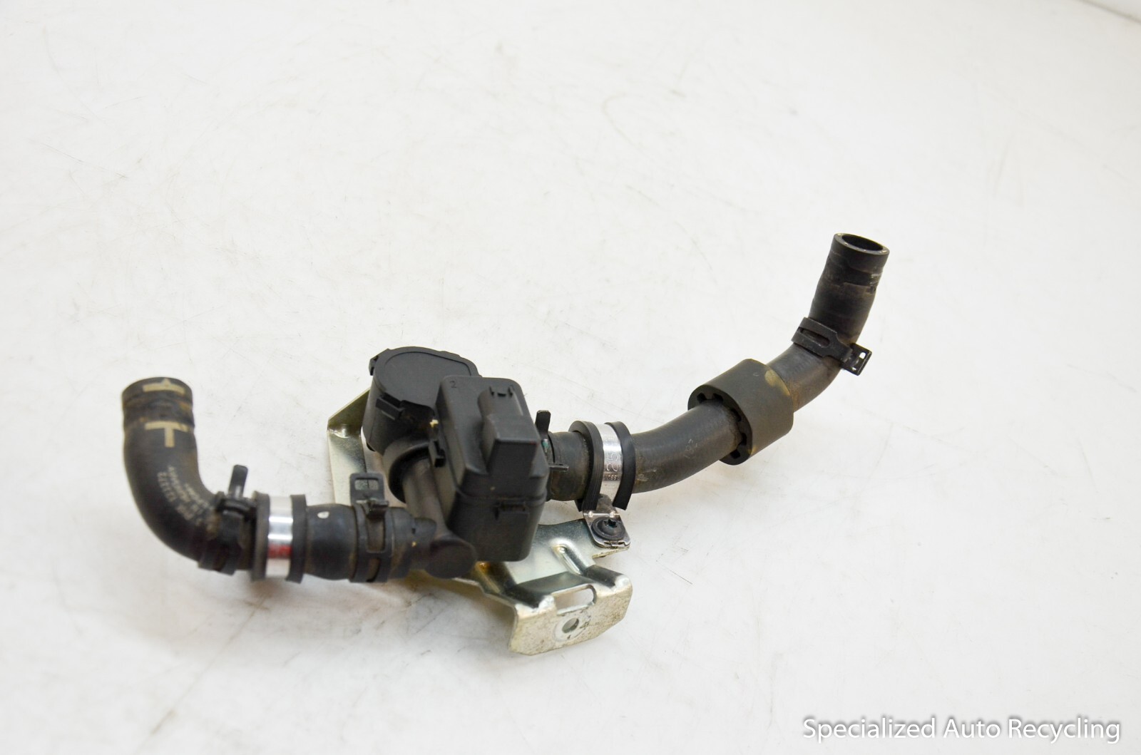 2011 Porsche Panamera Auxiliary Additional Water Pump Coolant Valve ...