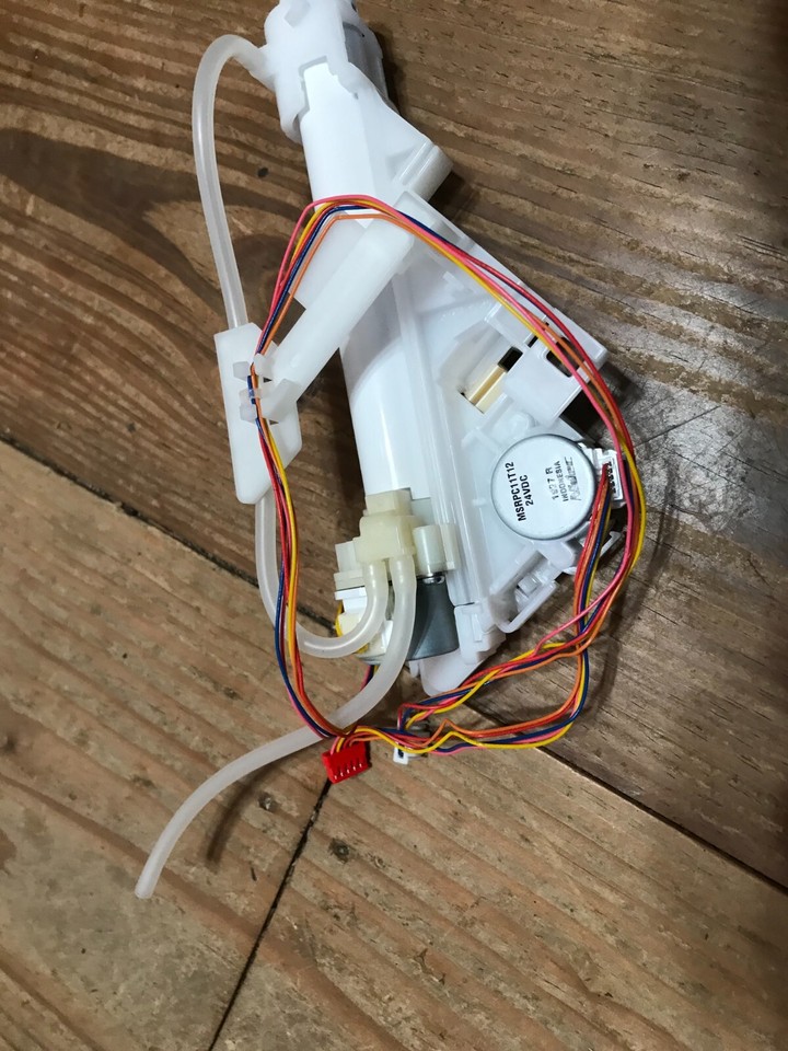 Toto SW3084#01 Washlet Bidet Seat ELECTIC WATER JET SPRAY NOZZLE EXTEND ...