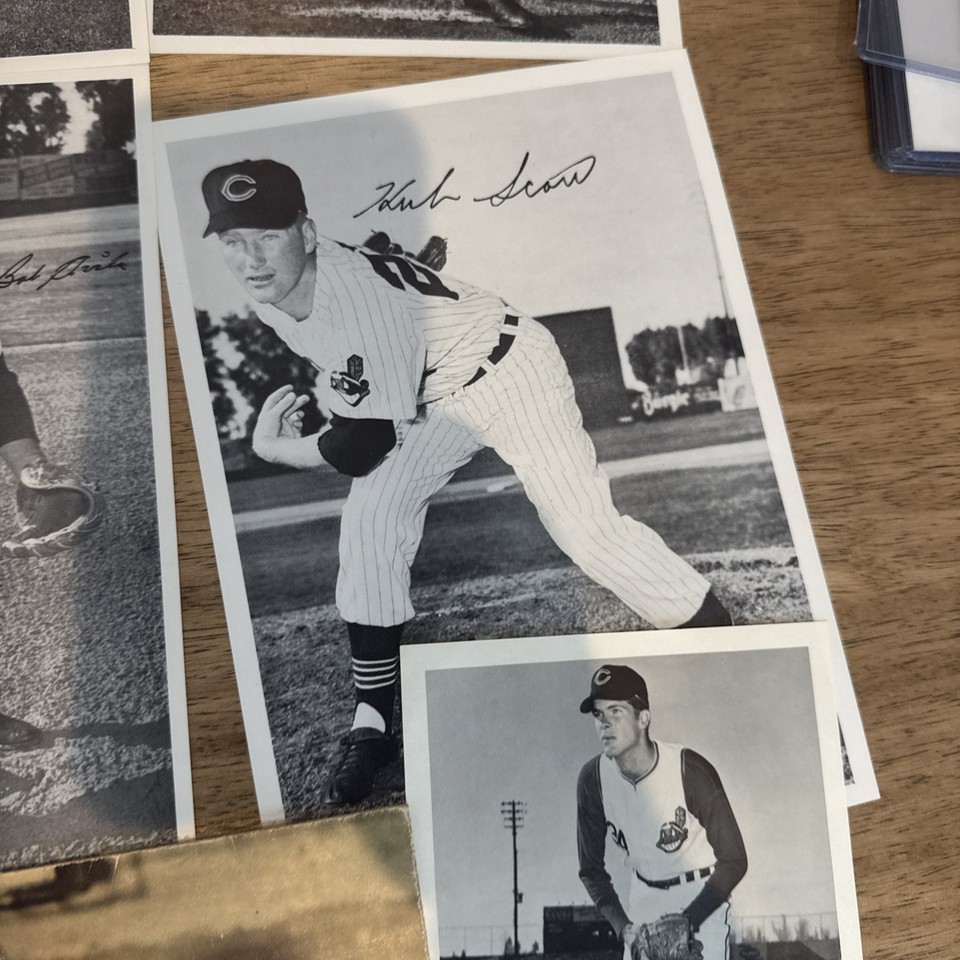Cleveland Indians Photo Lot Of 12 Photos Signed Frank Robinson And ...