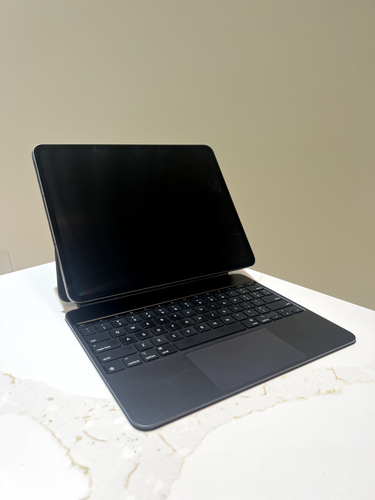 Apple 13 Inch iPad Pro M4 1TB (Cellular A2926) Unlocked With Magic ...